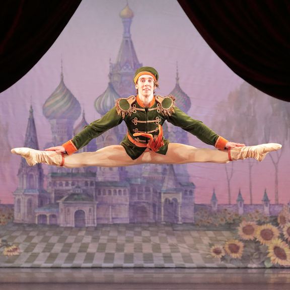 DER NUSSKNACKER (THE NUTCRACKER) - Bayerische Staatsoper