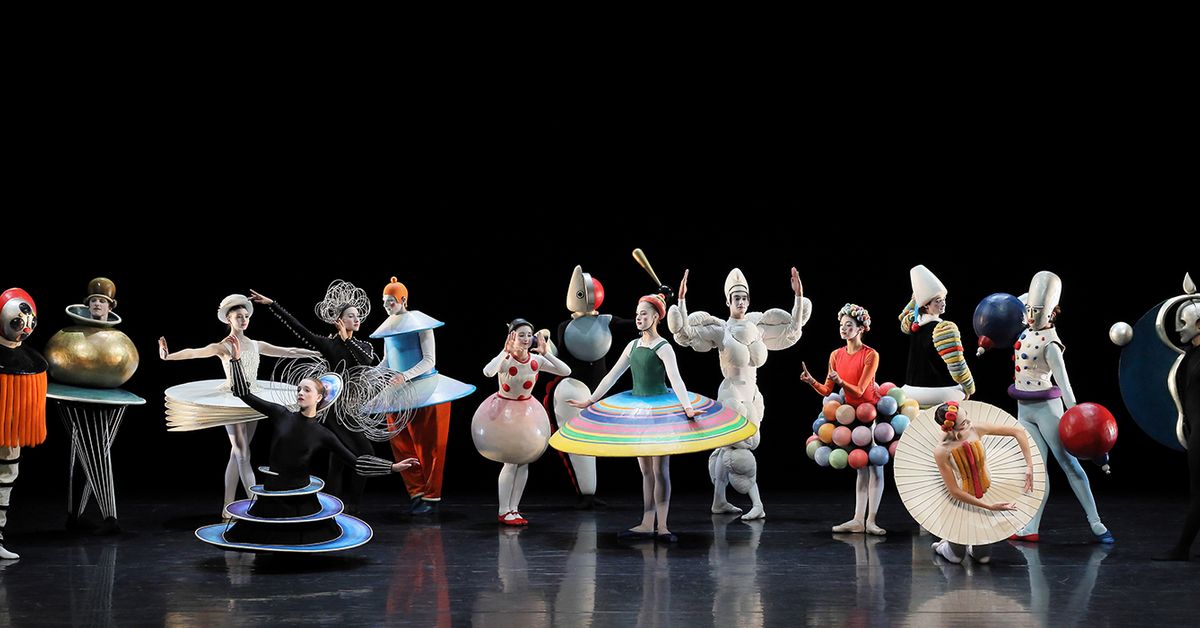 The Triadic Ballet / New Marco Goecke - Bayerische Staatsoper